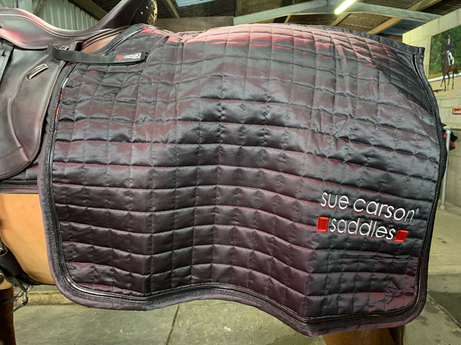 Catago FIR-Tech Elegance Quarter Rug - Full (Black)