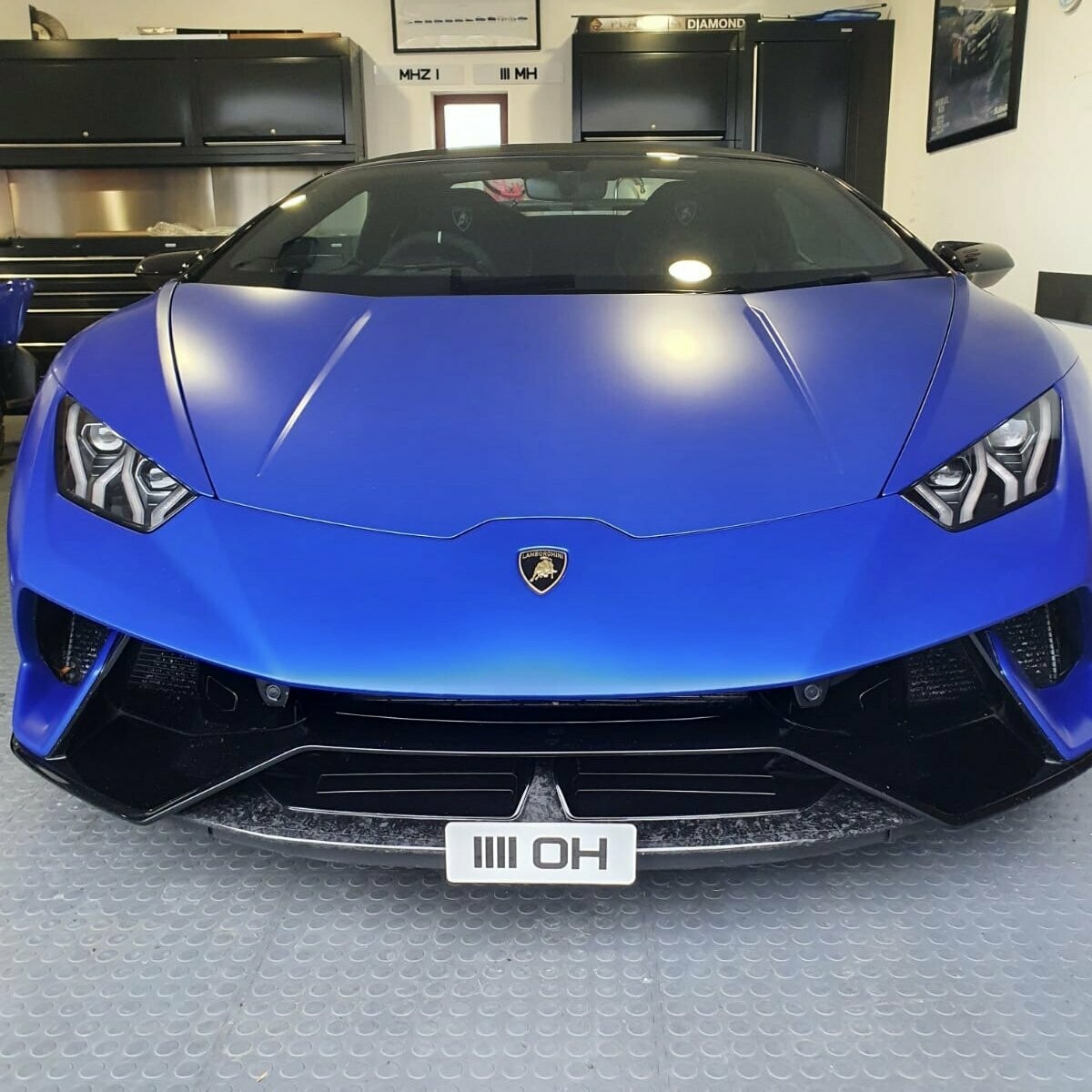 Huracan Performante LP 640-4 front license plate frame