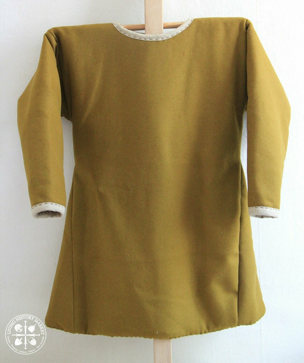 Simple battle tunica (reinforced padding 2cm thick on shoulders - upper ...