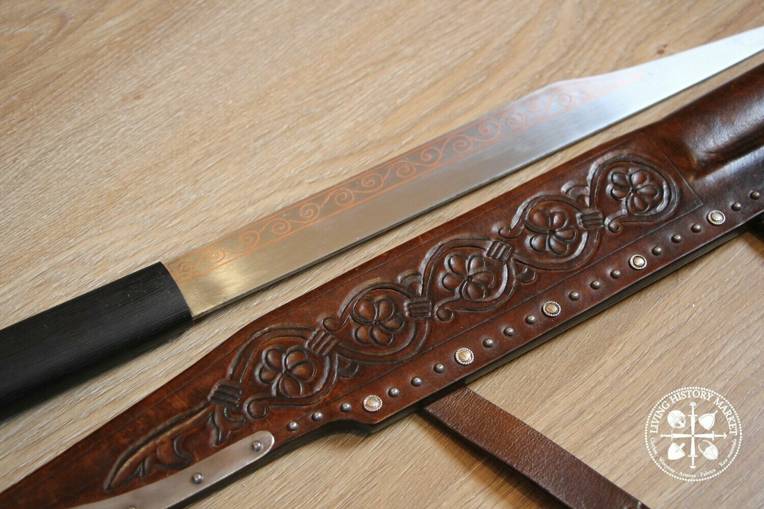 Carolingian Kurz sax + sheath ON ORDER (MUSEUM LEVEL REPLICA)