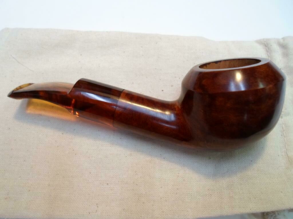 Stubby Squat Quarter Bent Bulldog Tobacco Pipe Christie