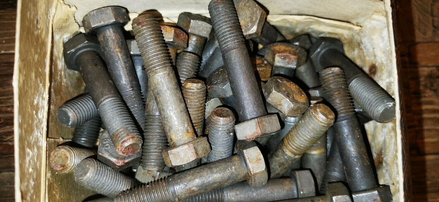 NOS Kamax Bolts
