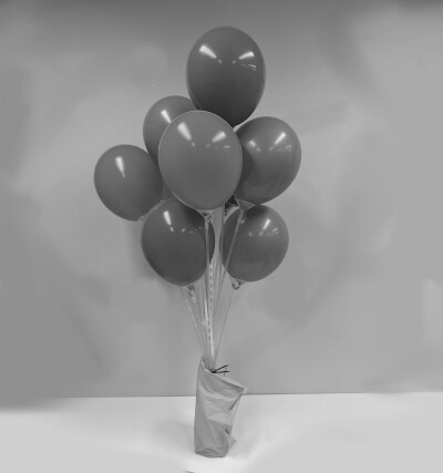 Longer lasting, helium free, more eco friendly balloon bouquet