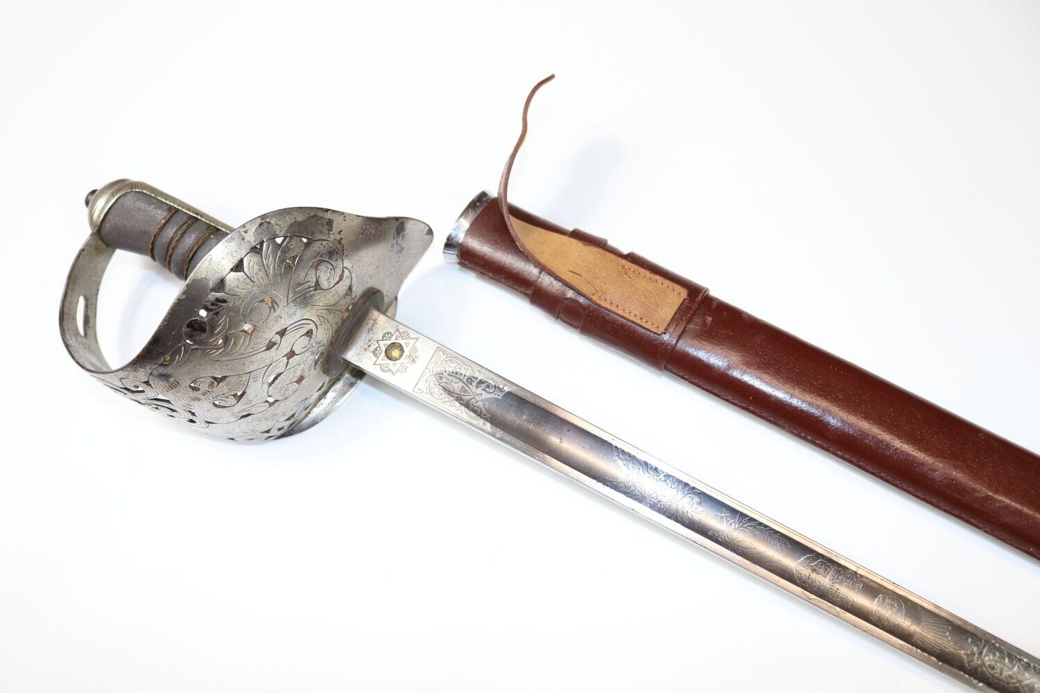 George V WW1 era 1897 Pattern Infantry Officer's Sword