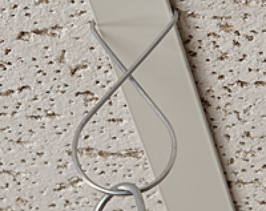 Figure 8 Squeeze Clip - NAP7004 Pack of 500