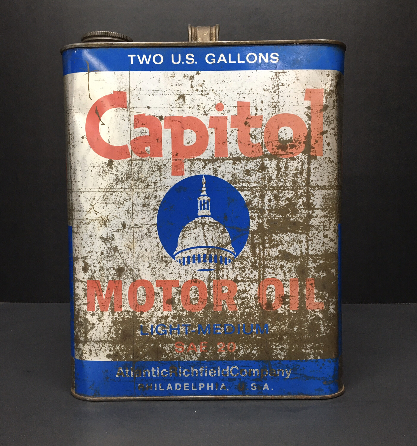 Vintage Capitol Motor Oil Can Light Medium Sae 20 Two U.S. Gallons ...