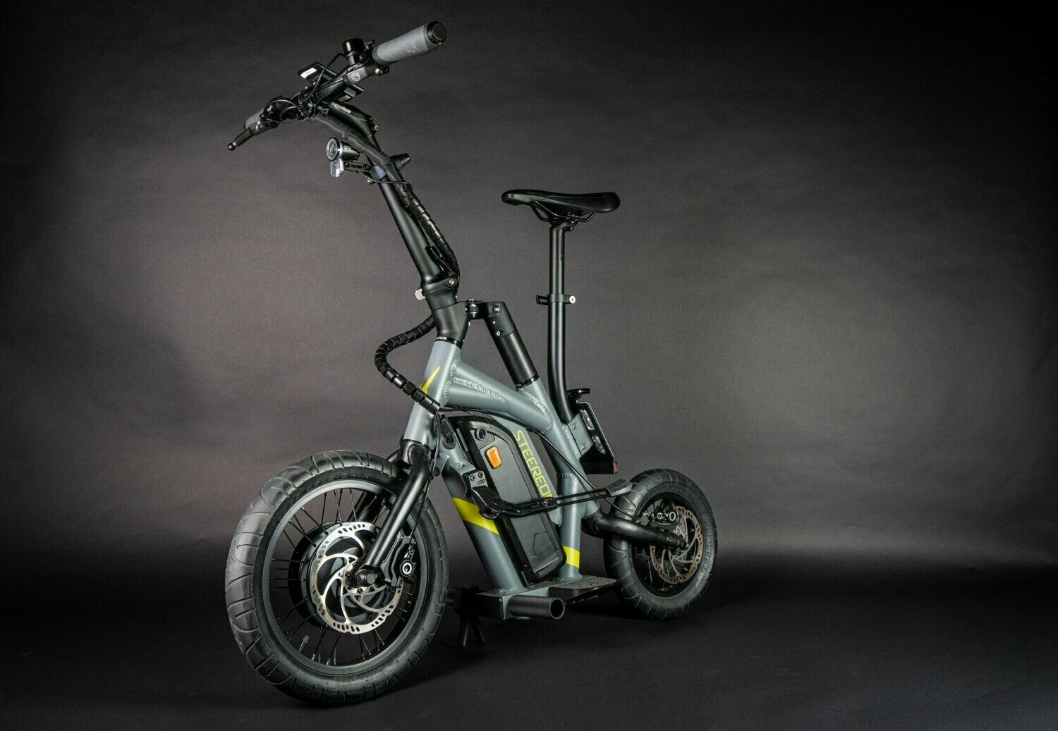 STEEREON S25 - mit Sitz