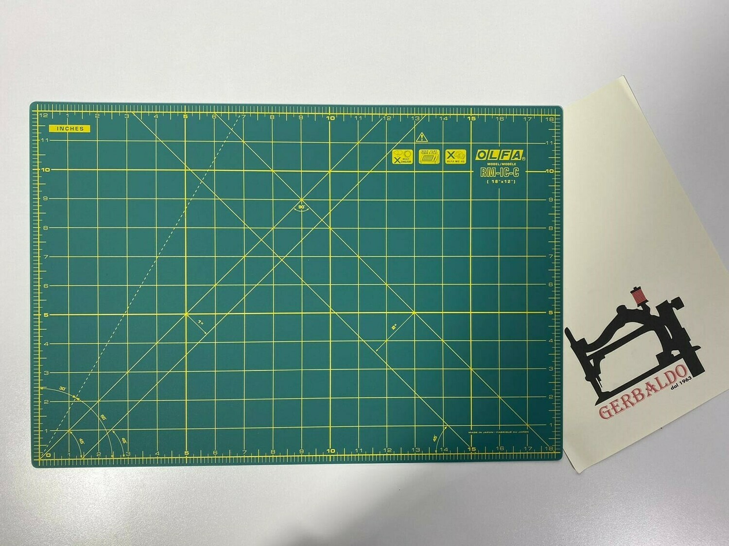 TAPPETO TAGLIO OLFA RM-IC-C 45mm x 30mm