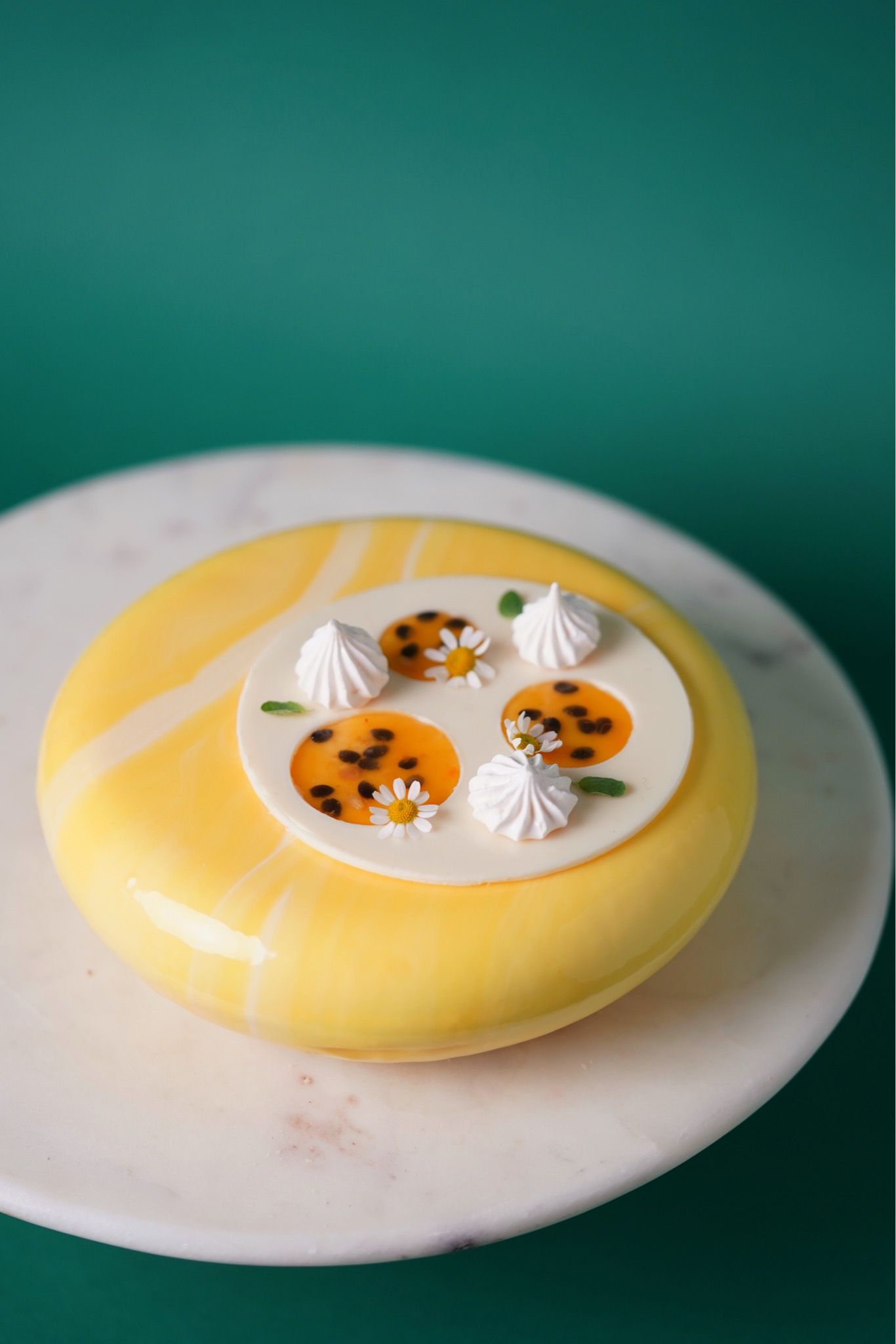 Mirror Glaze/Chocolate Dust Cakes