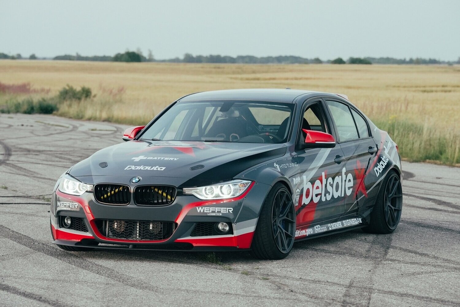 Ultradition Racing Wide Body Kit für BMW F30