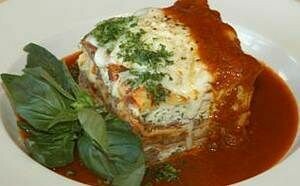 Lasagna (Available in 3 sizes.)