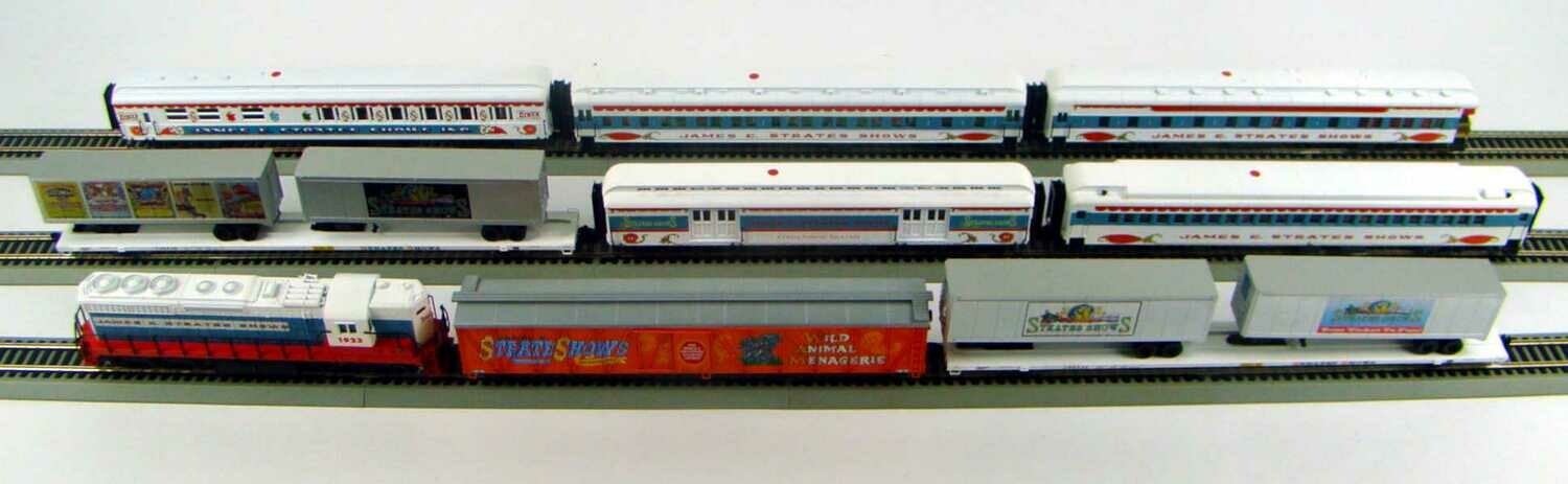 MRRHQ Custom James Strates Shows "SUPER STRATES EXPRESS" Circus Train ...
