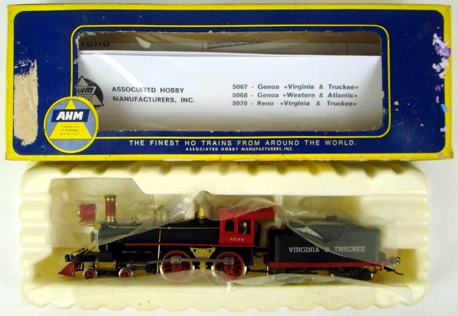 AHM 5070B V&T "Reno" 4-4-0 American Standard Locomotive HO Scale