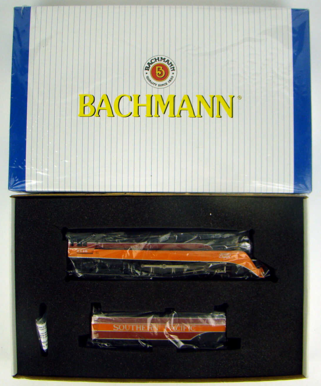 Bachmann 11302 SP "Daylight" GS-4 4-8-4 Northern Locomotive #4446 HO Scale