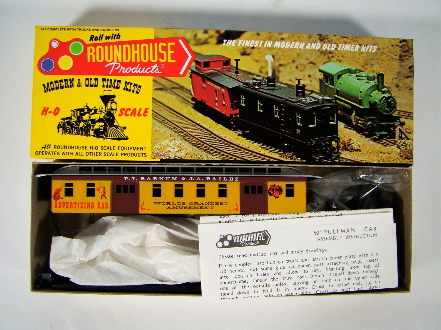 Roundhouse 5030 Barnum & Bailey 50' Pullman Baggage Coach Kit HO Scale