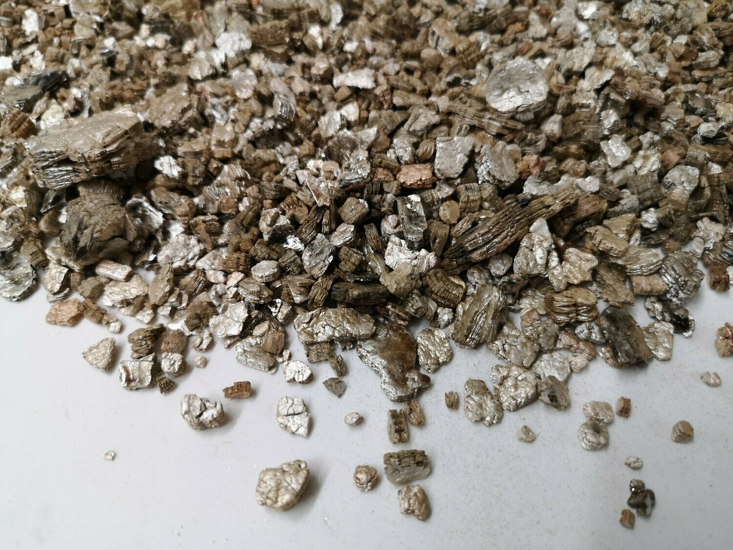 Metallic Rock Coarse Mix