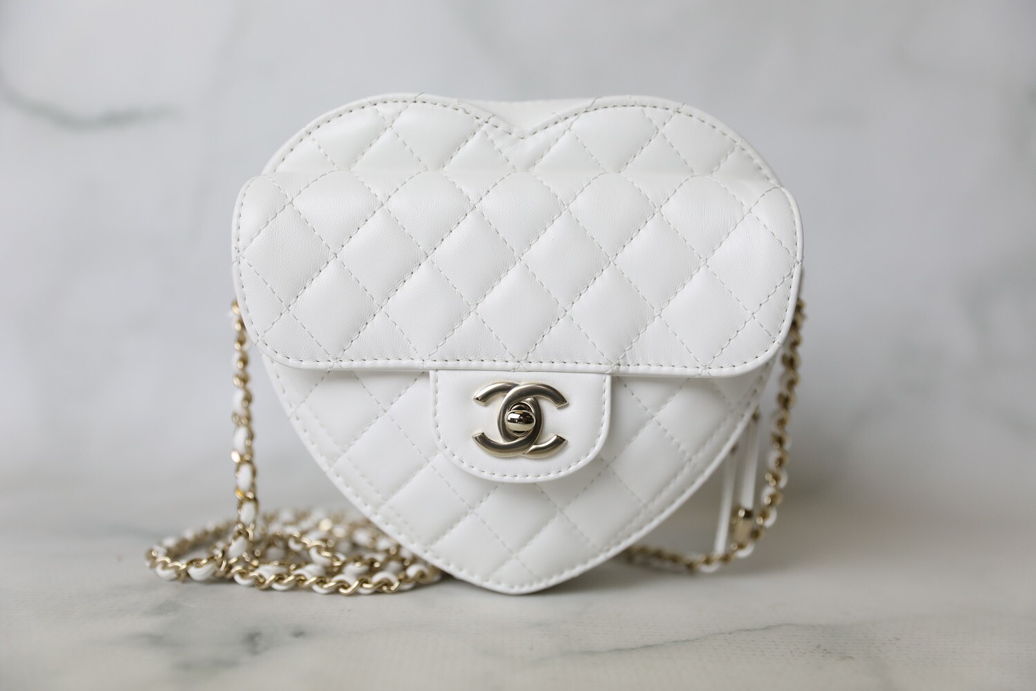Chanel Heart Bag, Large, White Lambskin Leather, Gold Hardware, New in ...