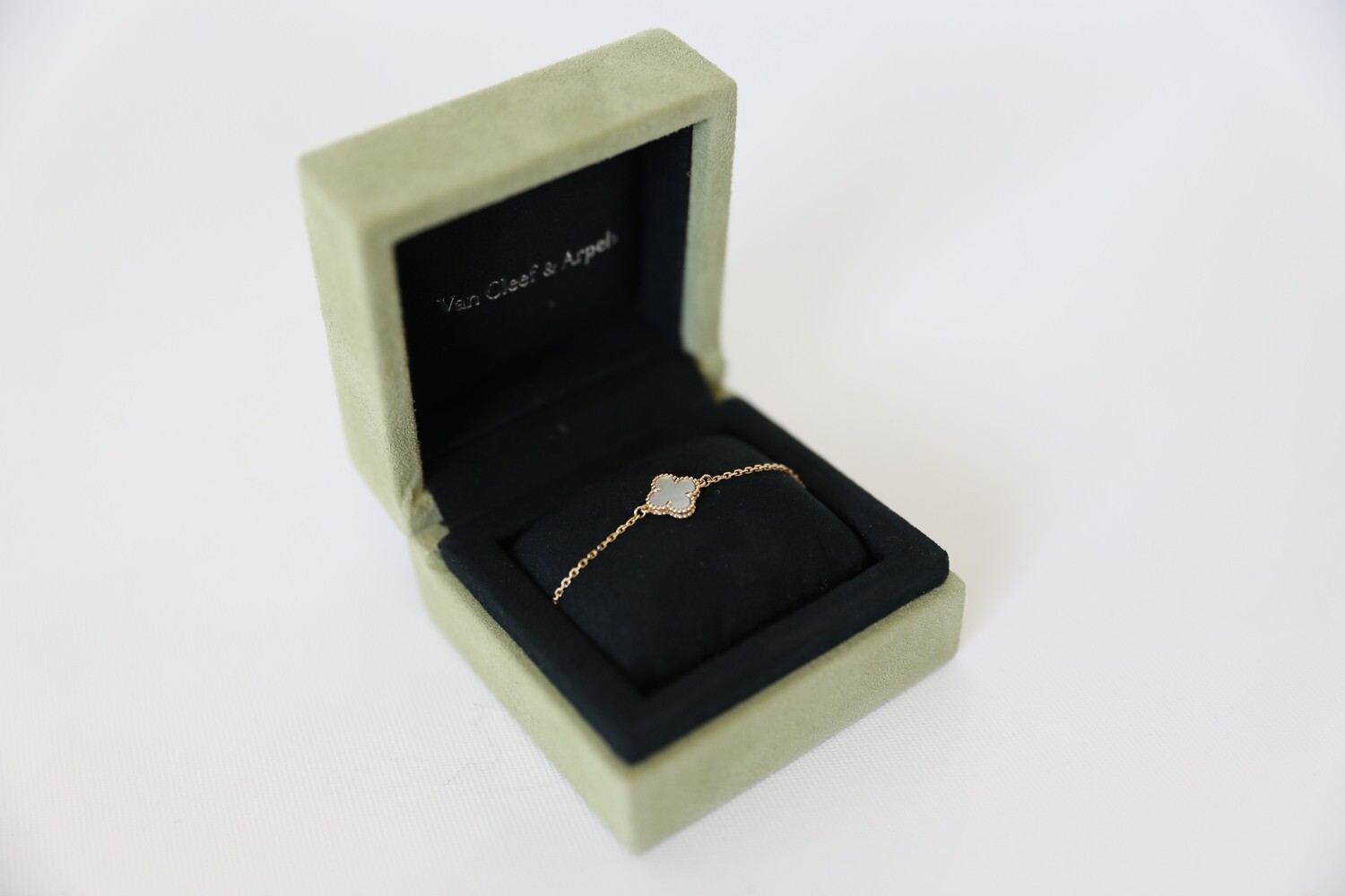 Van Cleef & Arpels VCA Sweet Alhambra Bracelet Mother Of Pearl Bracelet ...