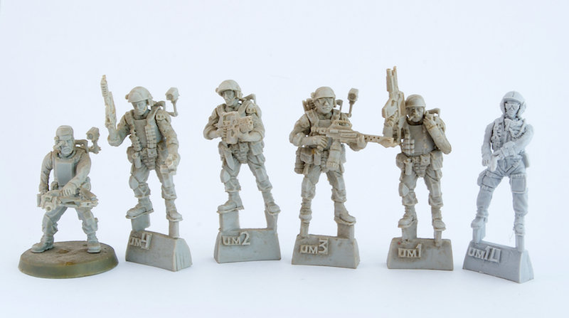 ALIENS movie 28mm Colonial Marines pack 5pcs +1 FREE figure