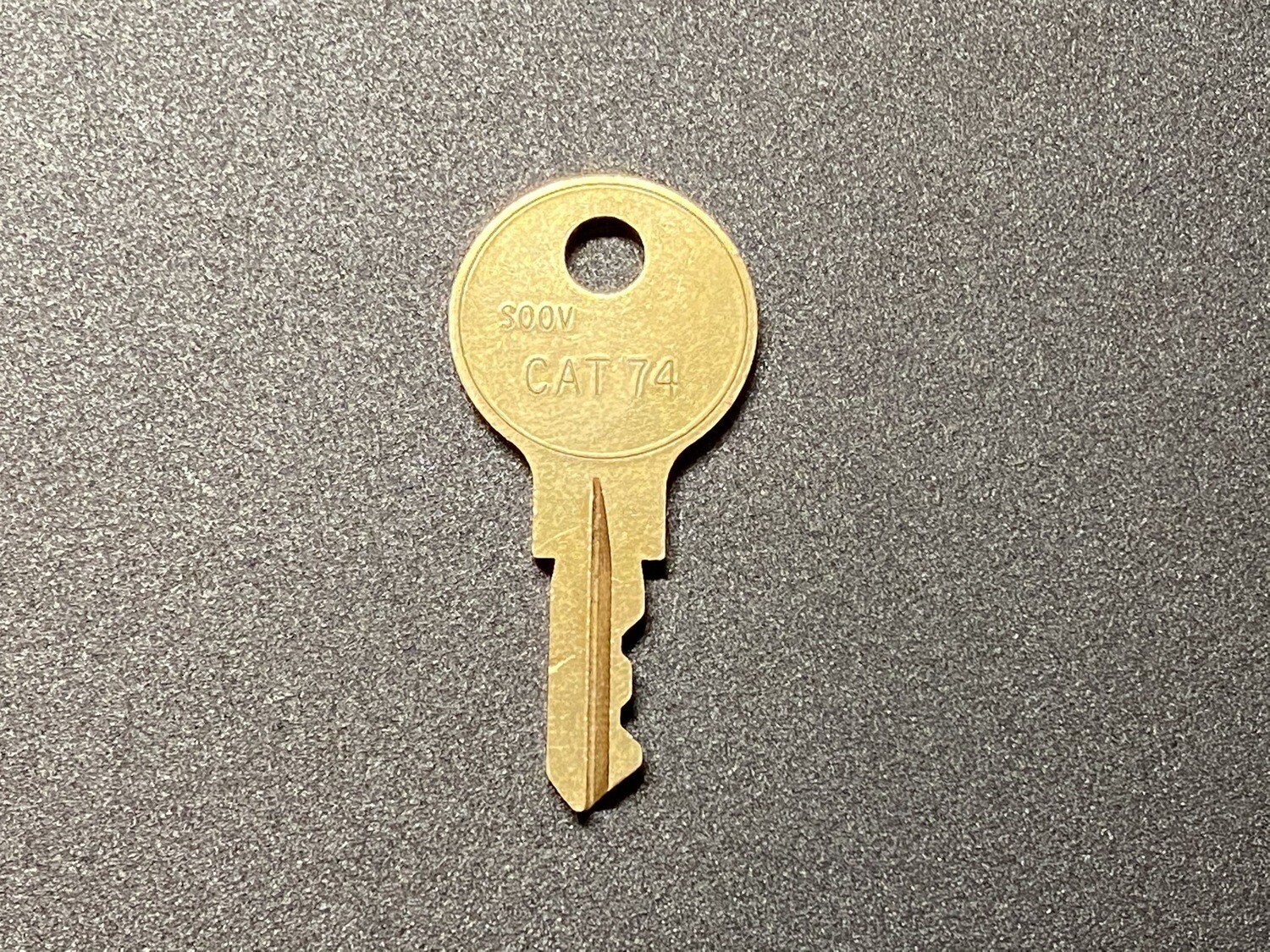 Cat74 Dispenser Key