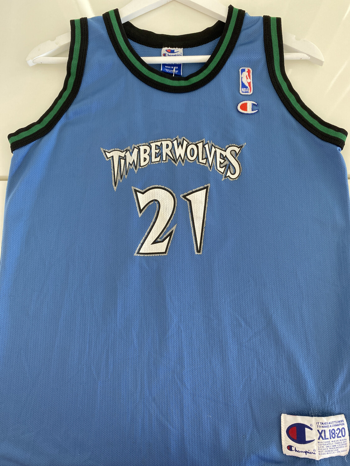 Timberwolves #21 Garnett Jersey. SIZE: S