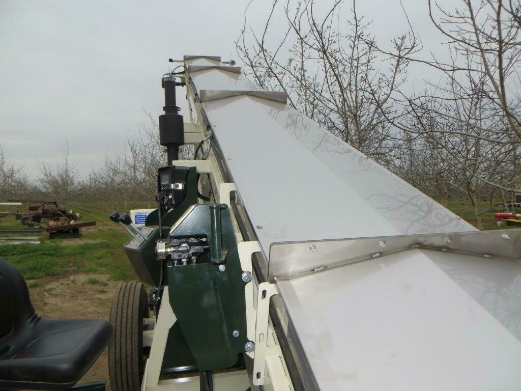 RBT 3655 Material handling conveyors for unloading rail cars