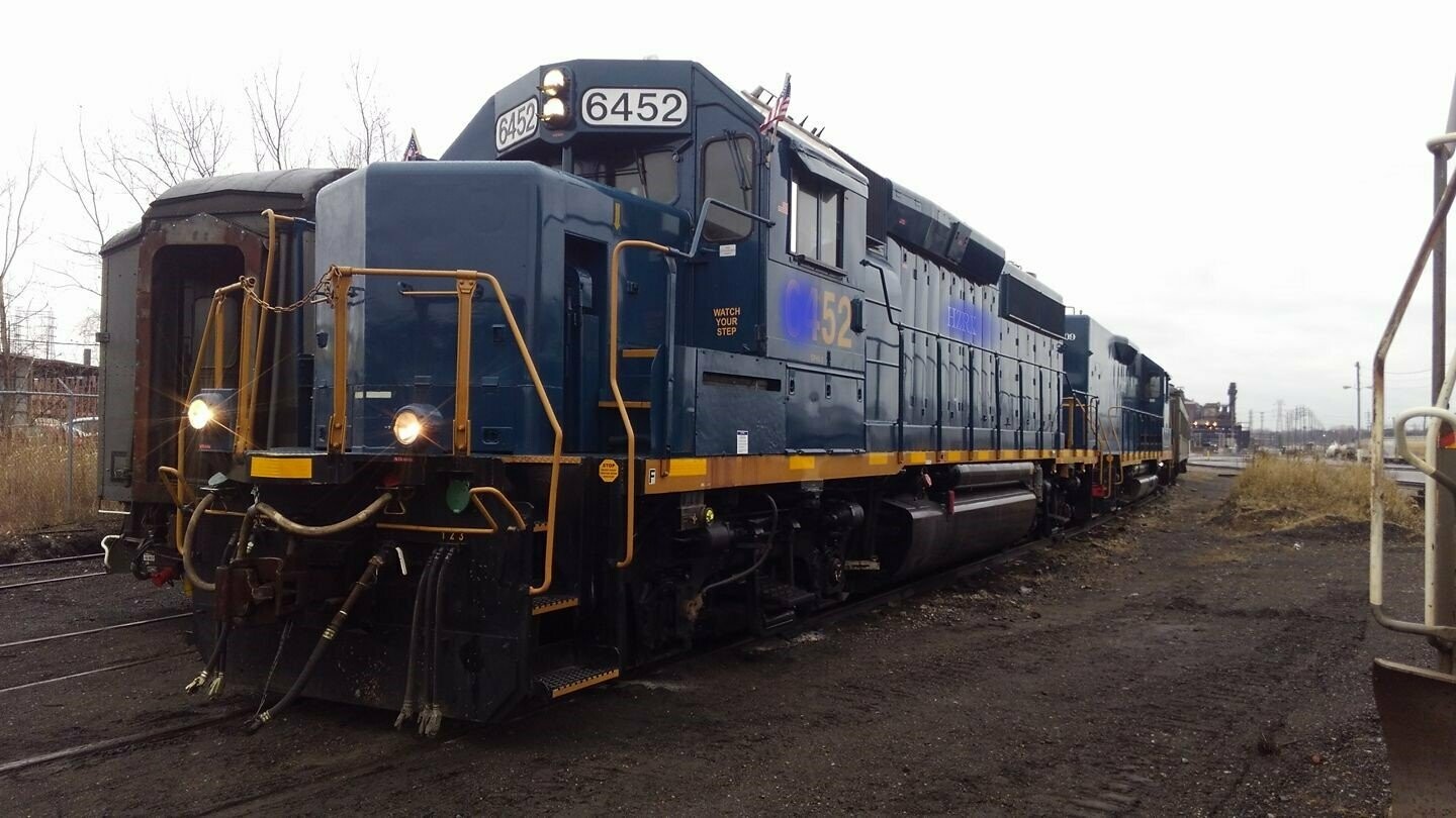 Lease a EMD GP 40 slug set - TWO unit power for cost of ONE