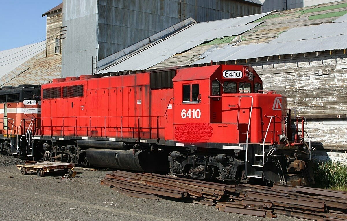 EMD GP-40-2