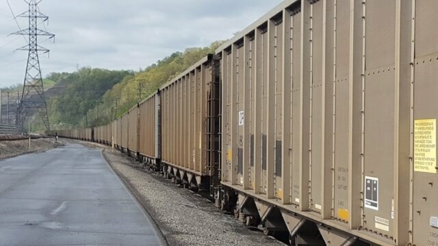 Aluminum Rapid Discharge hopper cars