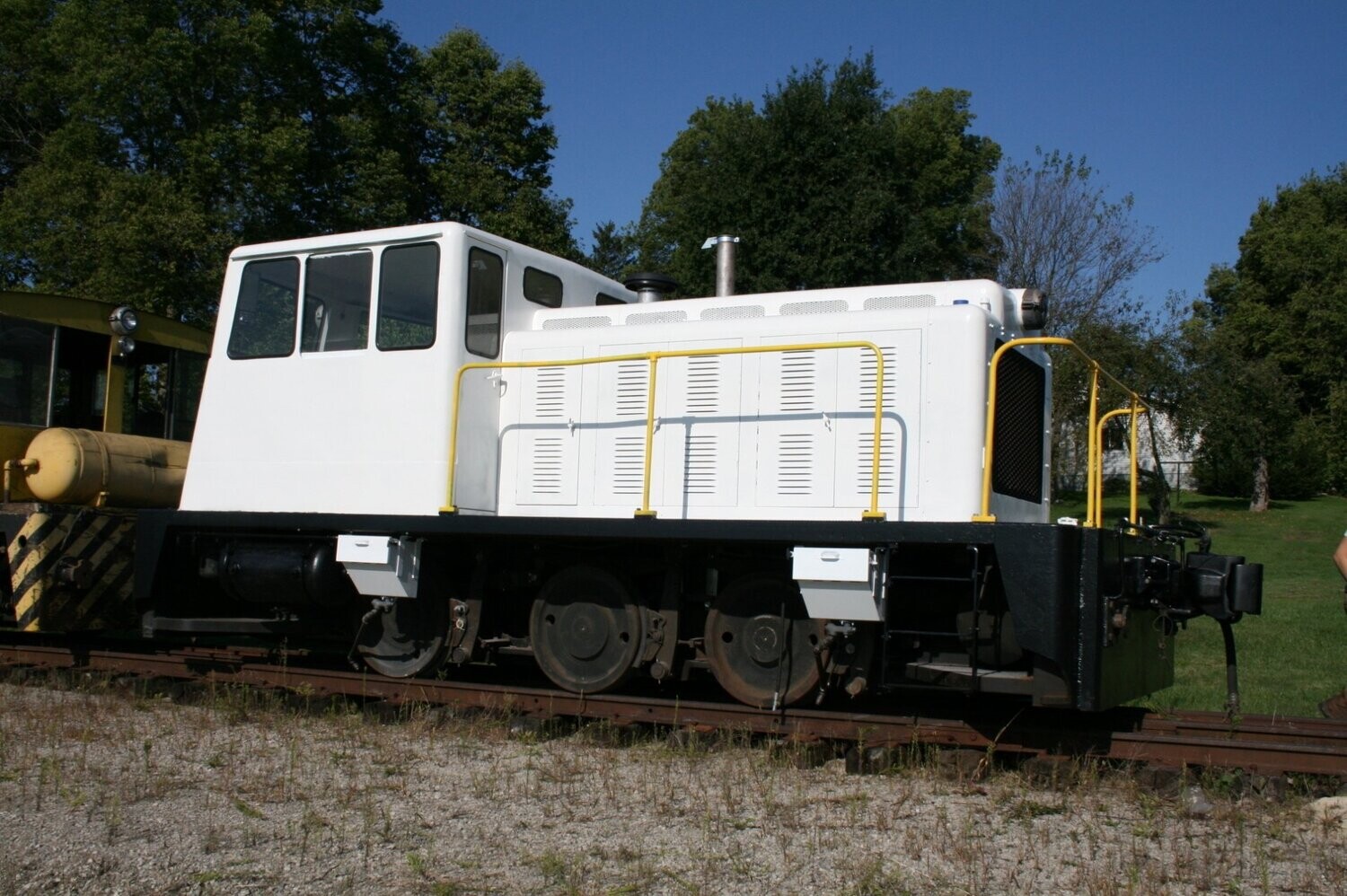 Easy to ship 50 ton Plymouth locomotive - midwest