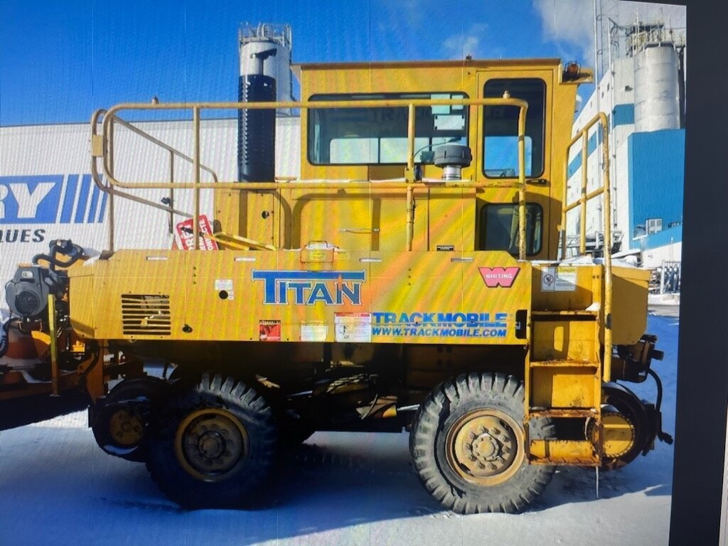 2008 Titan Trackmobile