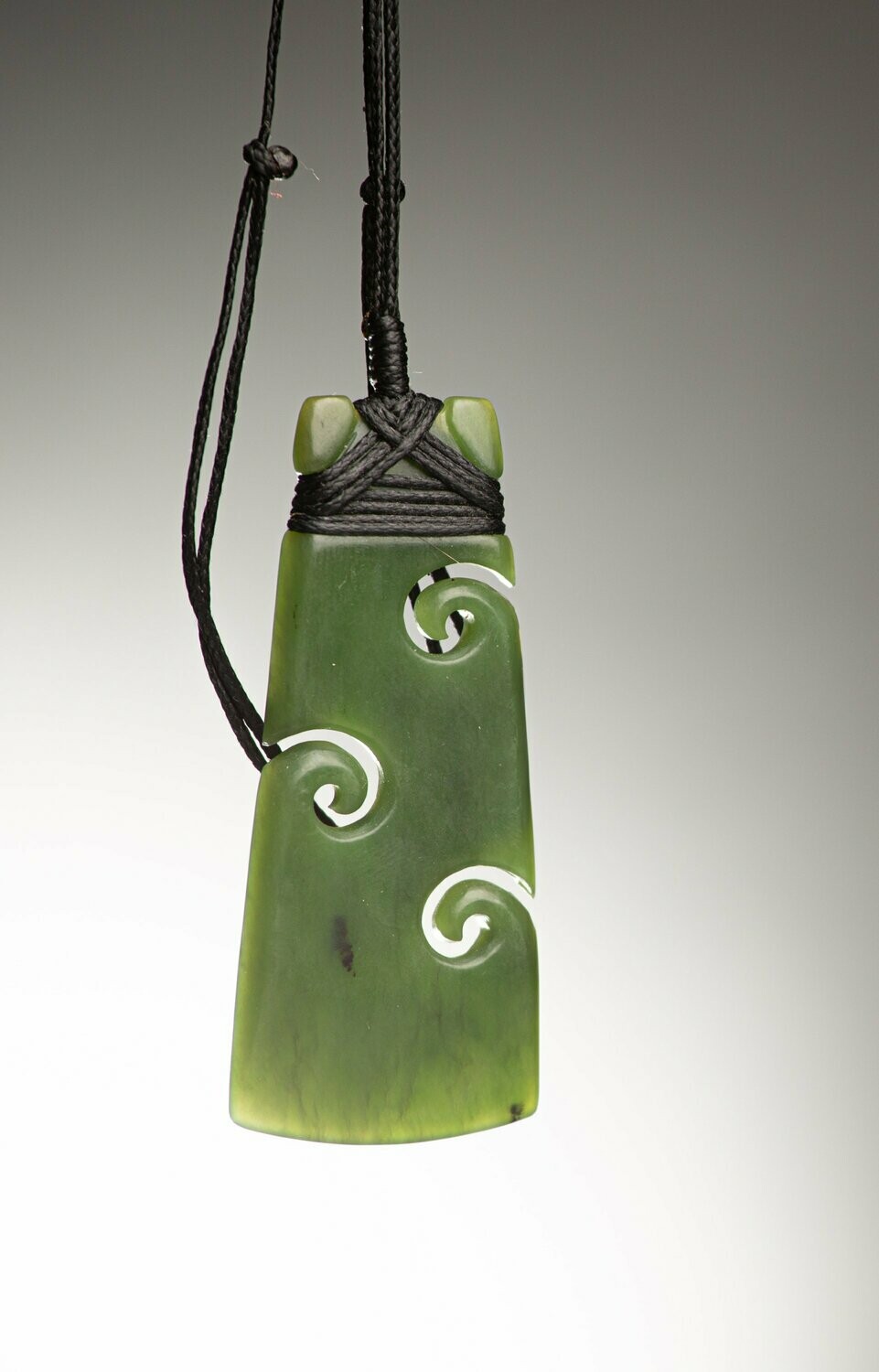 Greenstone Toki NZ Genuine Kawakawa stone - Aua