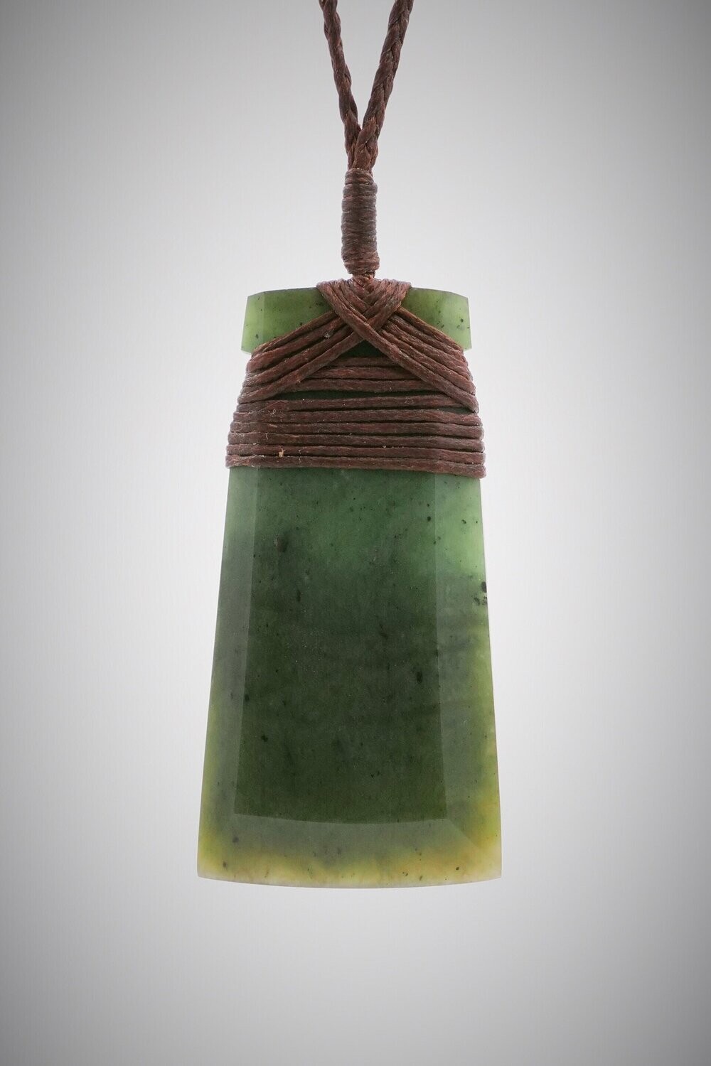 Greenstone Toki NZ Genuine Kawakawa Flower Jade - Koheroa