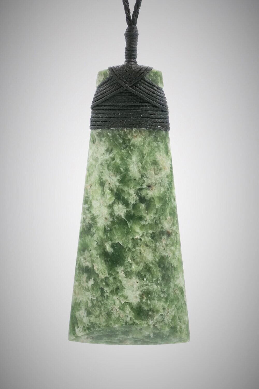 Moko Pounamu Toki NZ Genuine Auhunga Greenstone - Matamau