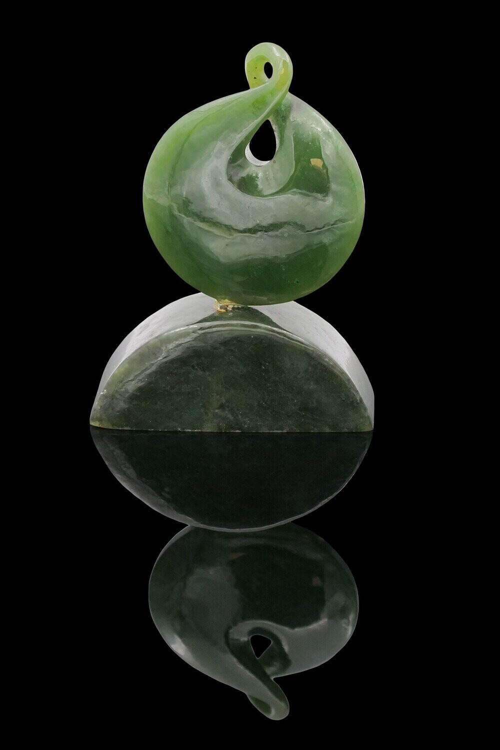 Moko Pounamu Twist- Pikorua Sculpture NZ Genuine Kawakawa Greenstone.