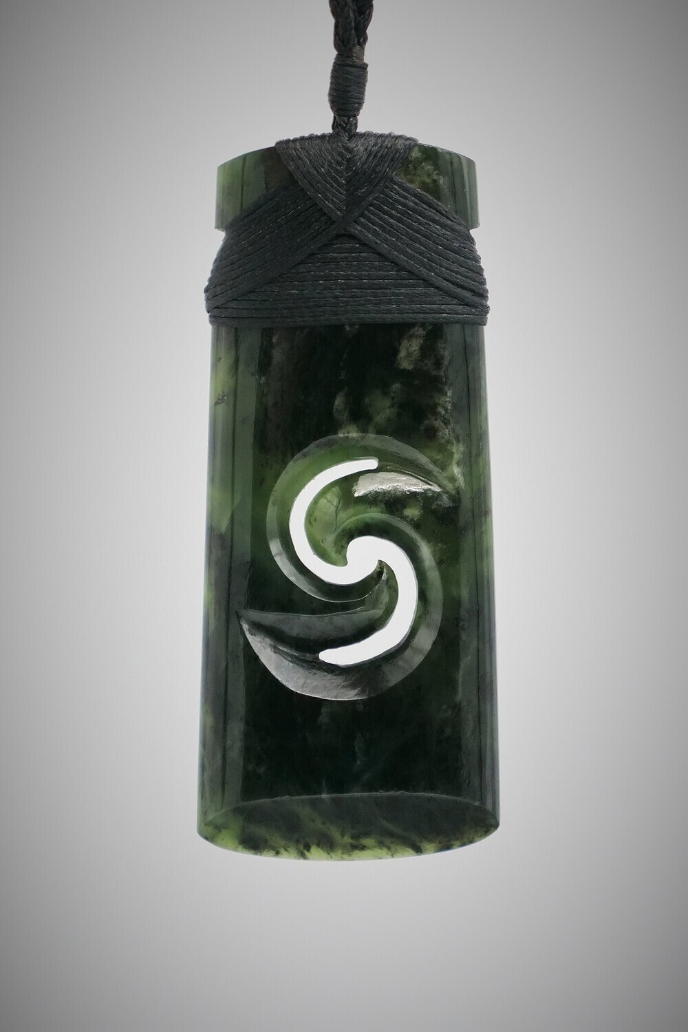 Greenstone Toki NZ Genuine Kawakawa Flower Jade - Koheroa