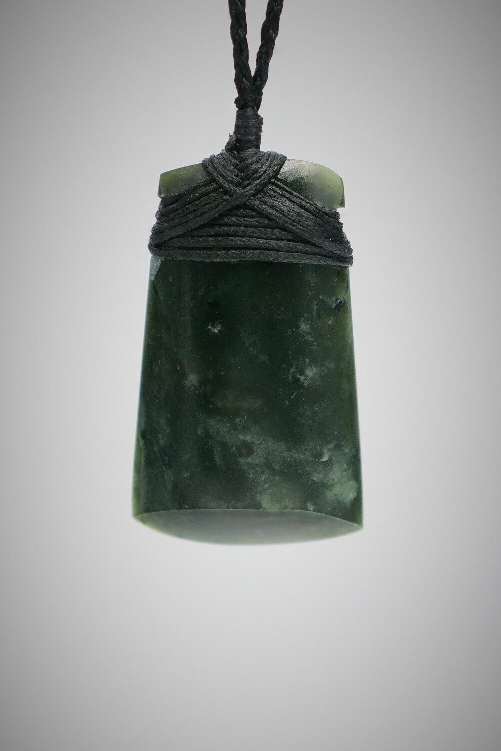 Greenstone Toki NZ Genuine Kawakawa Flower Jade - Koheroa