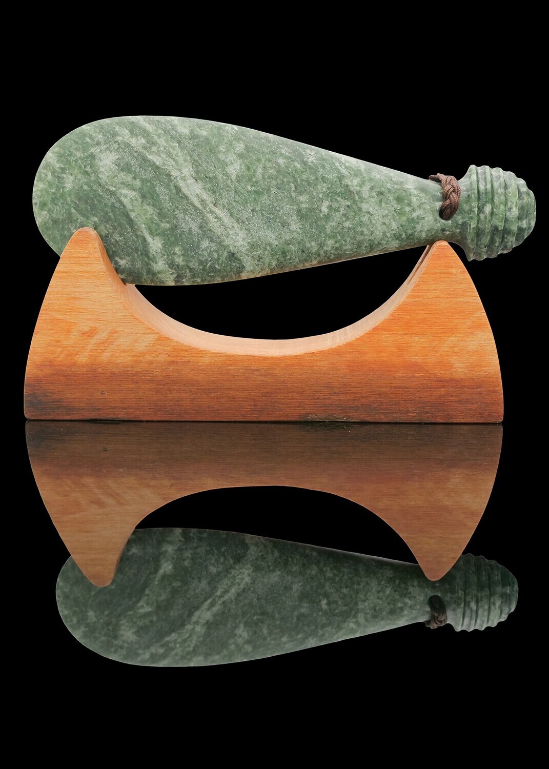 Greenstone Mere - NZ Genuine Tangiwai stone - Waimatete