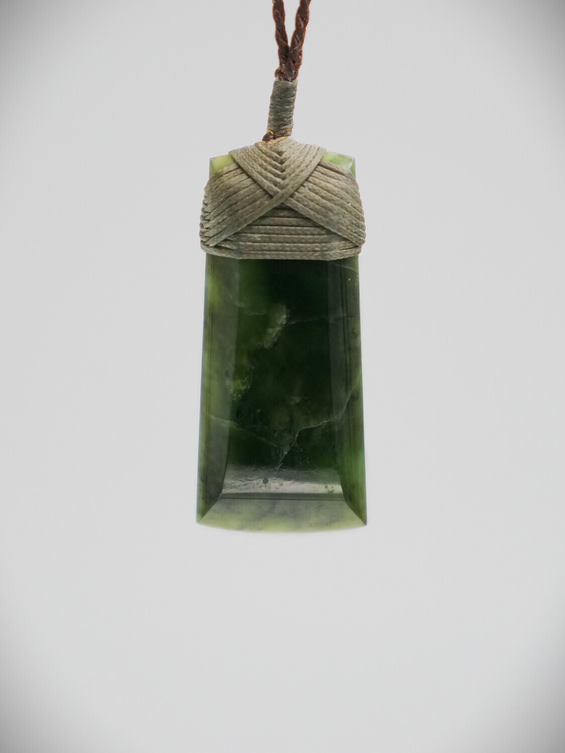 Greenstone Toki NZ Genuine Kawakawa Flower Jade - Koheroa