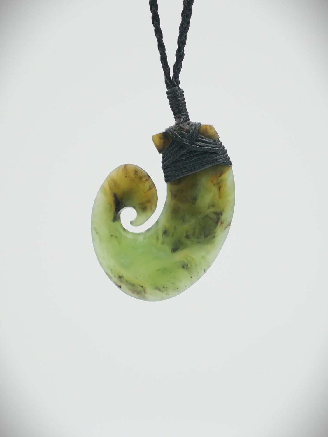 Moko Pounamu Hei Matau (Hook) NZ Genuine Totoweka Greenstone - Paerau
