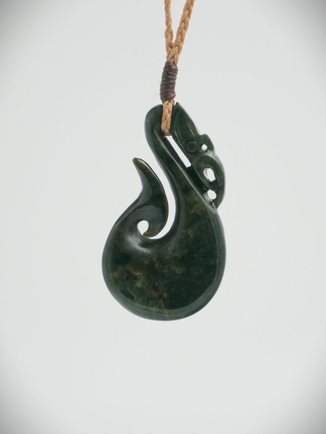 Moko Pounamu Manaia NZ Genuine Kawakawa Flower Greenstone - Kaingaroa