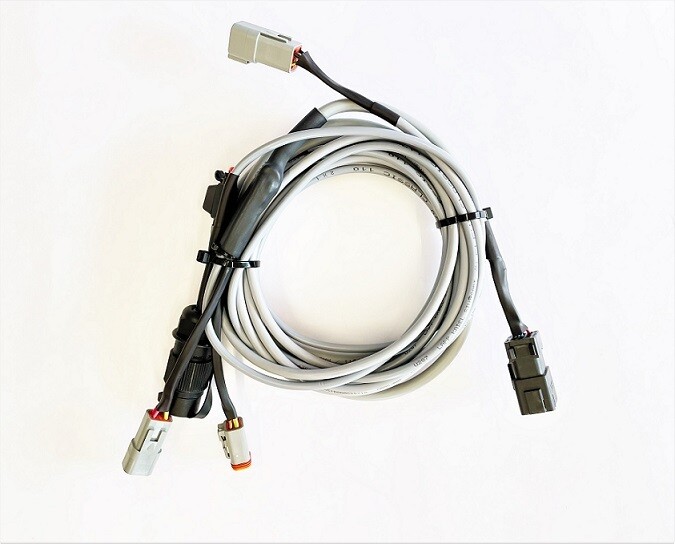 ATU 300 an JD Eck Deu CO