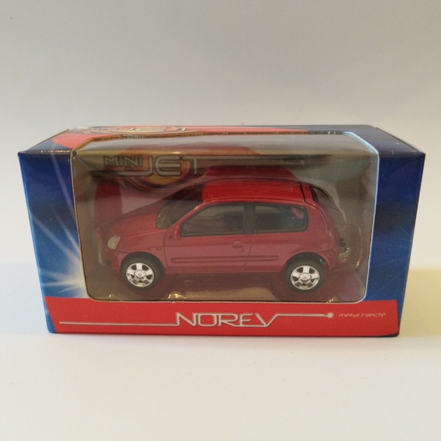 Renault Clio 2 rouge