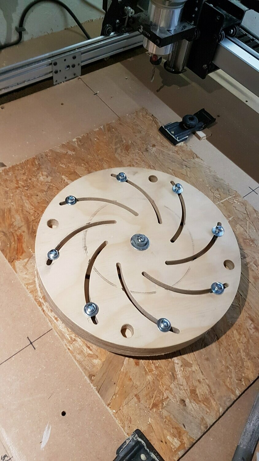 LONGWORTH STYLE CHUCK