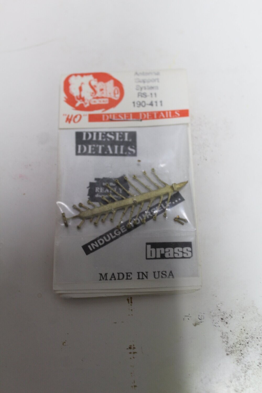 CAL SCALE 190-411 RS-11 ALCO ANTENNA SUPPORT SYSTEM