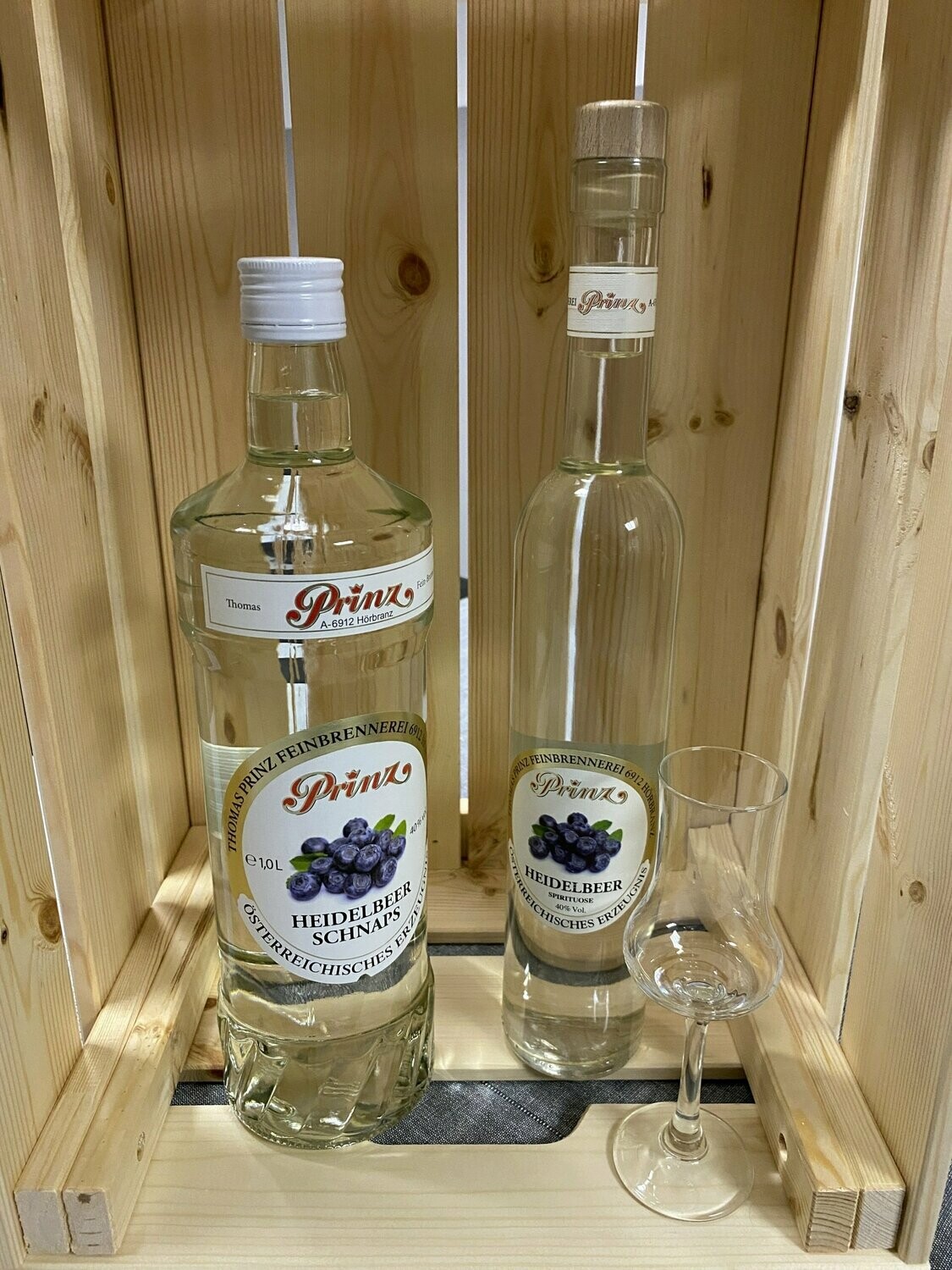 Prinz - Heidelbeer Schnaps 40 % vol. (1,0l / 0,5l)