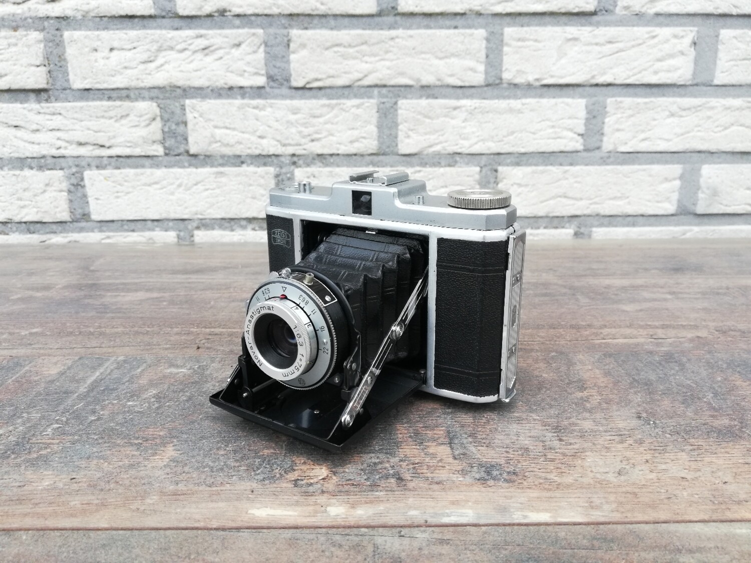 Zeiss Ikon Nettar camera