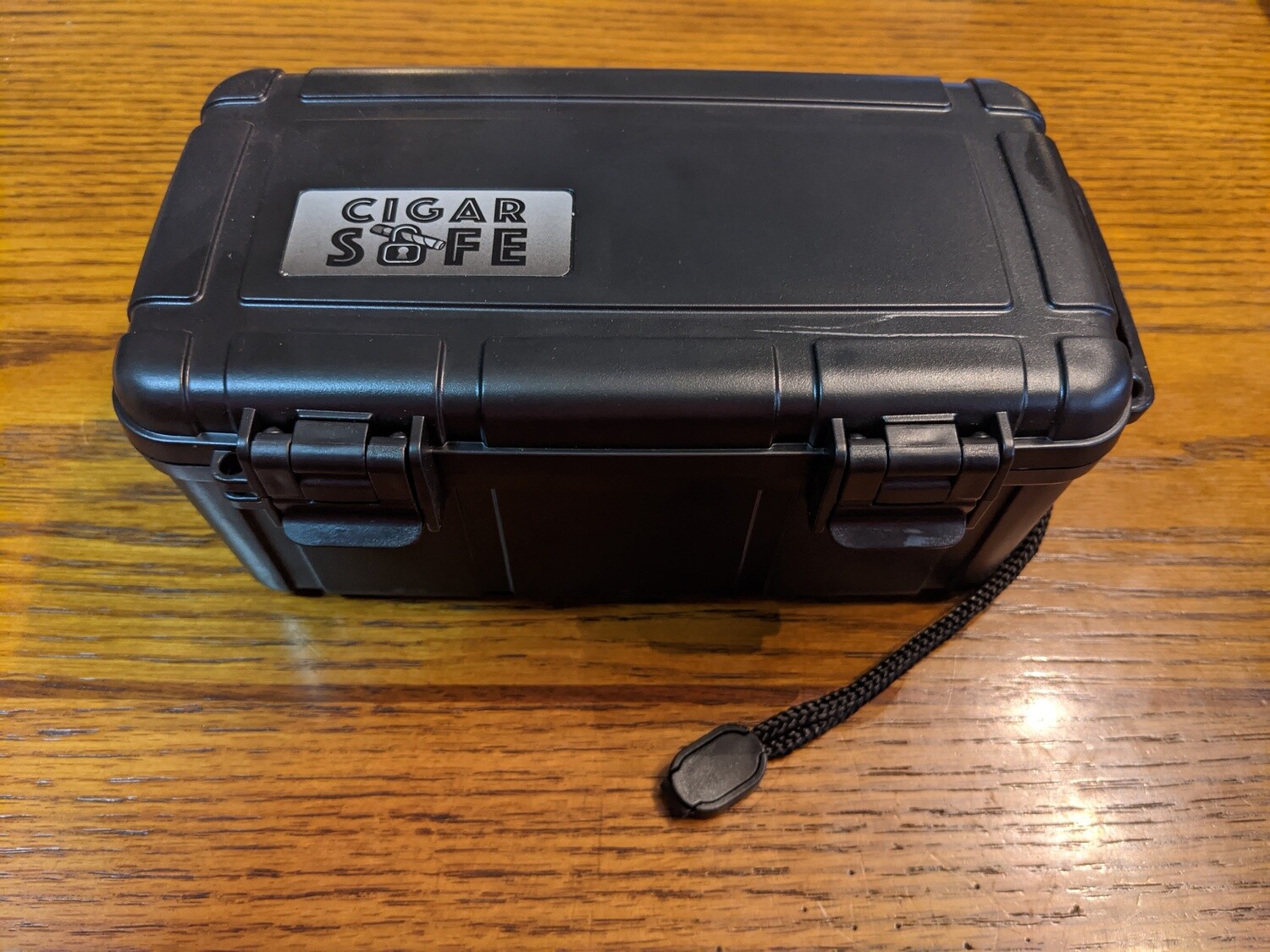 Cigar Safe 15 Count Travel Humidor Black