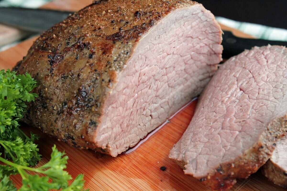 Eye of Round Roast - LOCAL Magnolia Meats Ayr 2.6lb