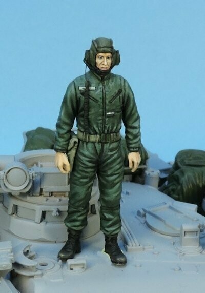 KMT35042F French modern tank crew 1985/2010